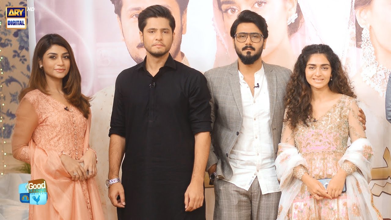 Director Ka Favorite Kon Hai? - Drama Serial Mere Apne Cast - Good ...