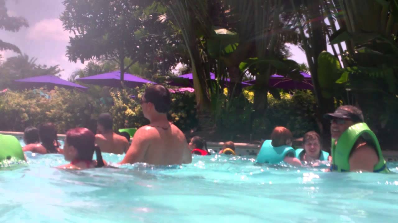 Full tour around Roa's Rapids Aquatica waterpark - YouTube
