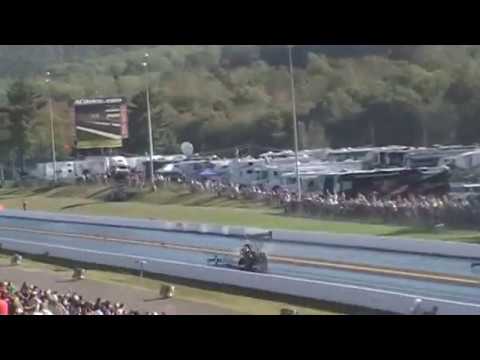 Dom Lagana & Tim Cullinan qualifying at 2010 Toyo Tire Nationals - YouTube