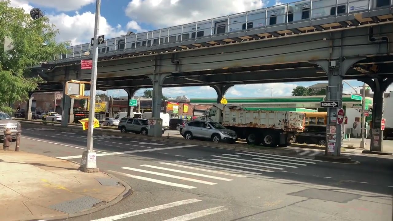 MTA LIRR Bombardier M7 7682 - YouTube