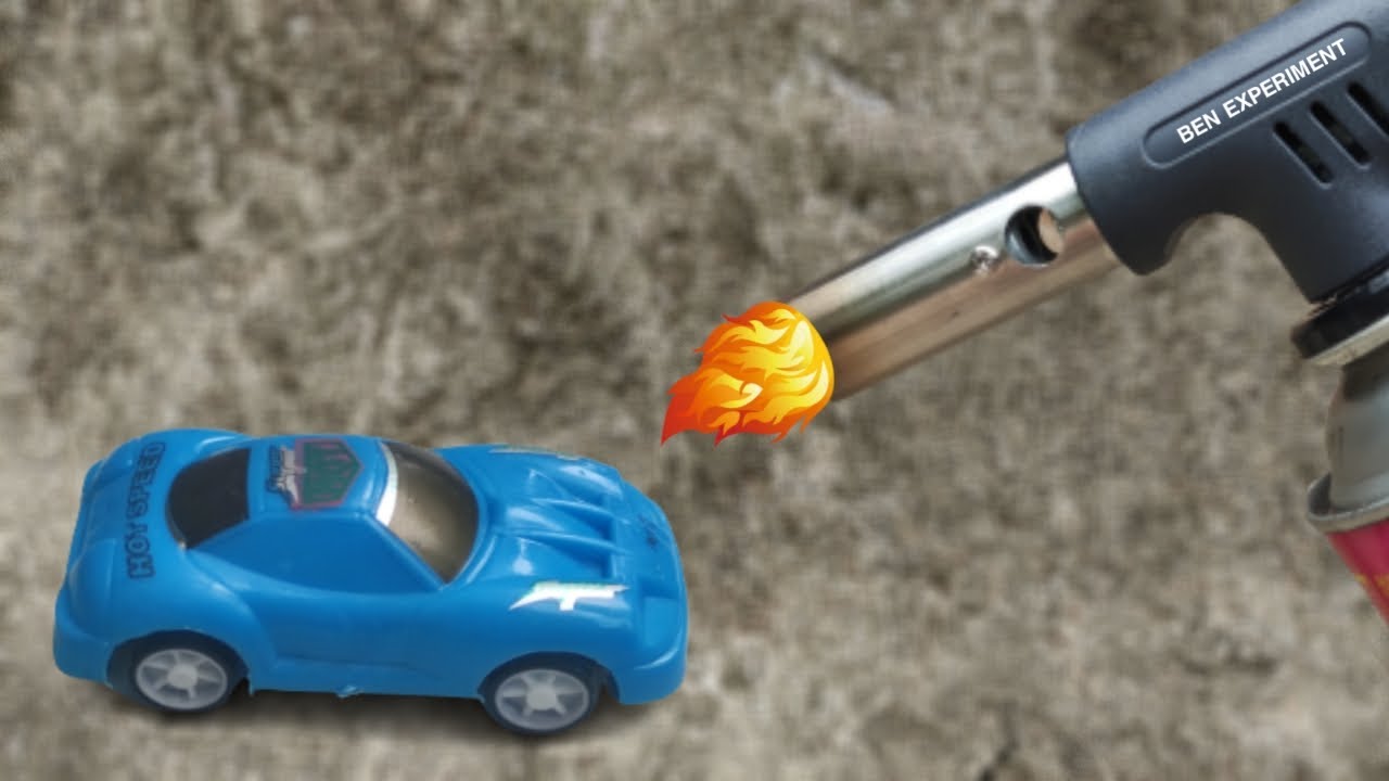 EXPERIMENT : GAS TORCH VS NASCAR CARS - YouTube