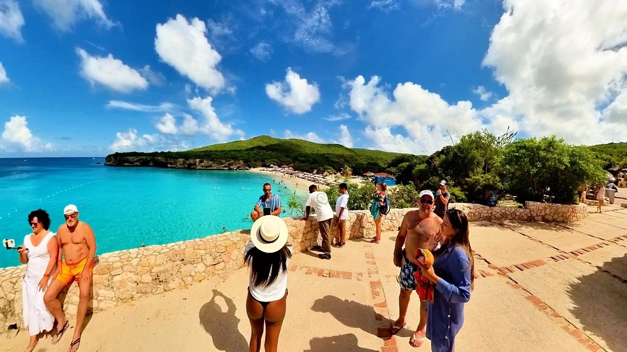 GROTE KNIP Beach Curaçao WALKING Tour - YouTube