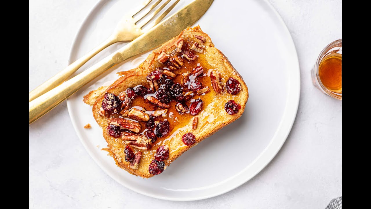 Cinnamon Cranberry Baked French Toast - YouTube