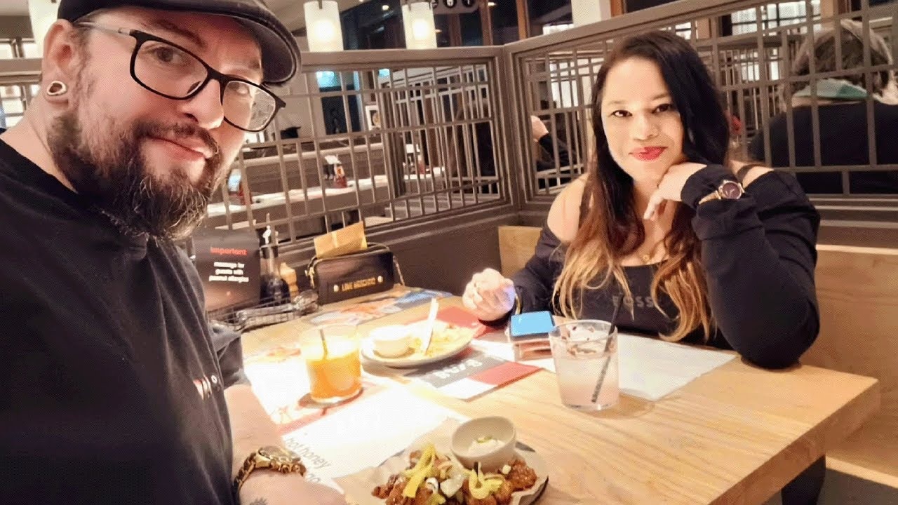 Wagamama Review With Mrs. Cog | Cog Life - YouTube