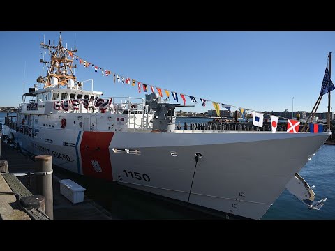 U.S Coast Guard commissions Sentinel-class FRC William Chadwick into service