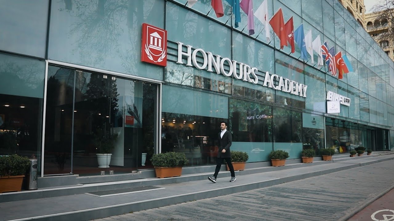 Honours Academy tələbəsindən yüksək nəticə - YouTube
