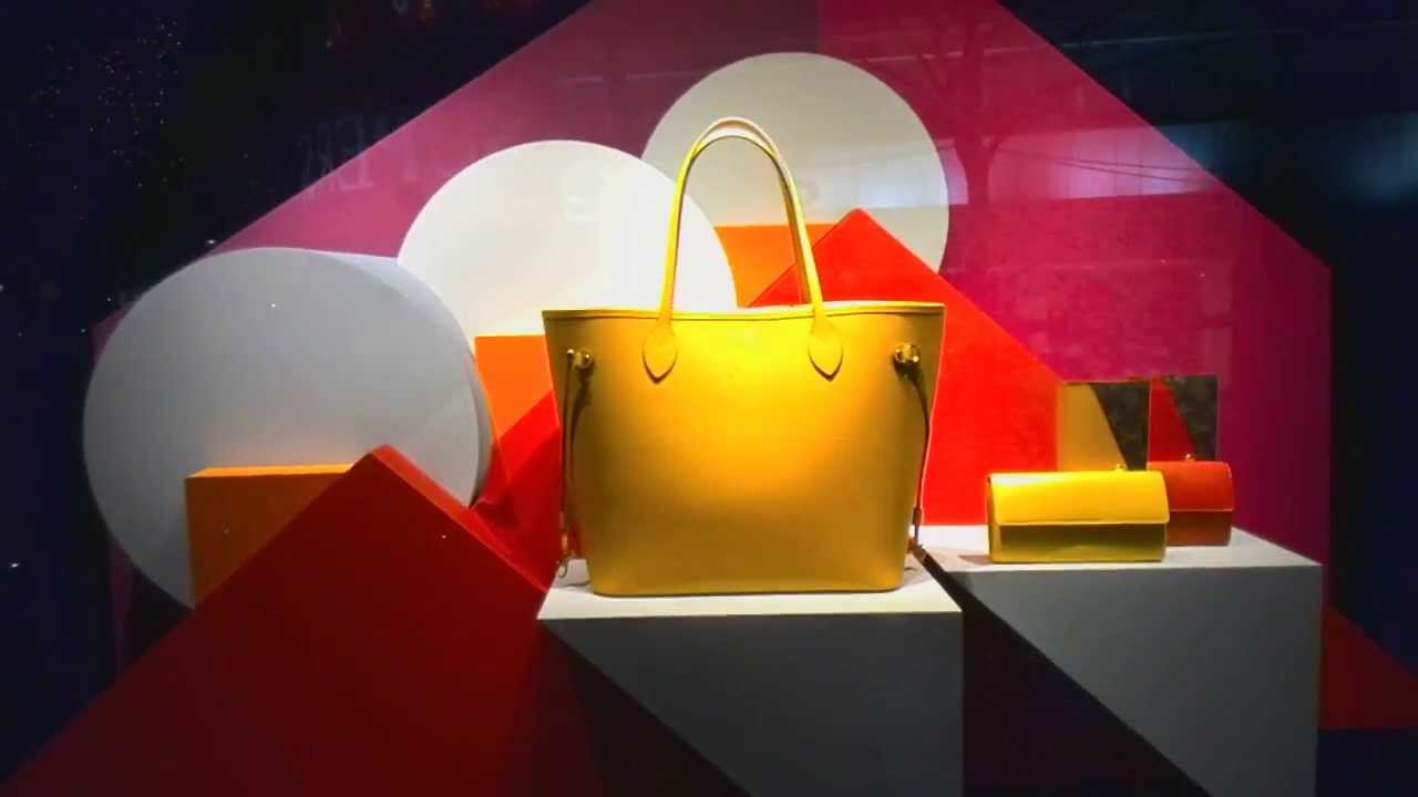 Louis Vuitton Window Display 1 - YouTube
