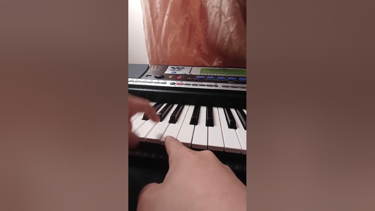 cum înveți sa cânți la pian - YouTube