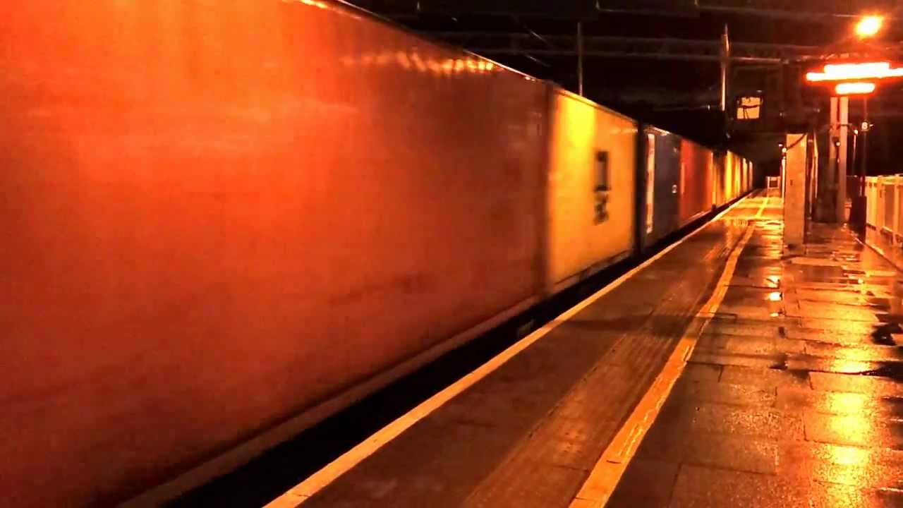 Class 66 no. 66707 pass Harrow and Wealdstone Station on 1/2/13 - YouTube