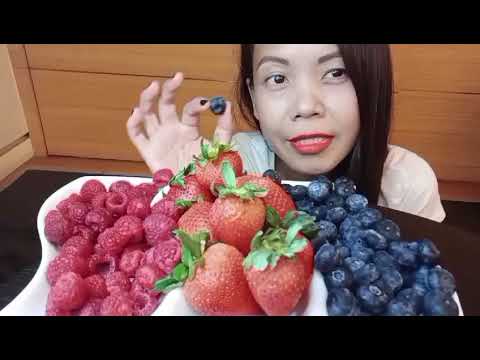 BERRIES FRUIT JUMBO PLATTER | MUKBANG ( RASPBERRY, STRAWBERRY, BLUEBERRY ) | Tiina Adolfo