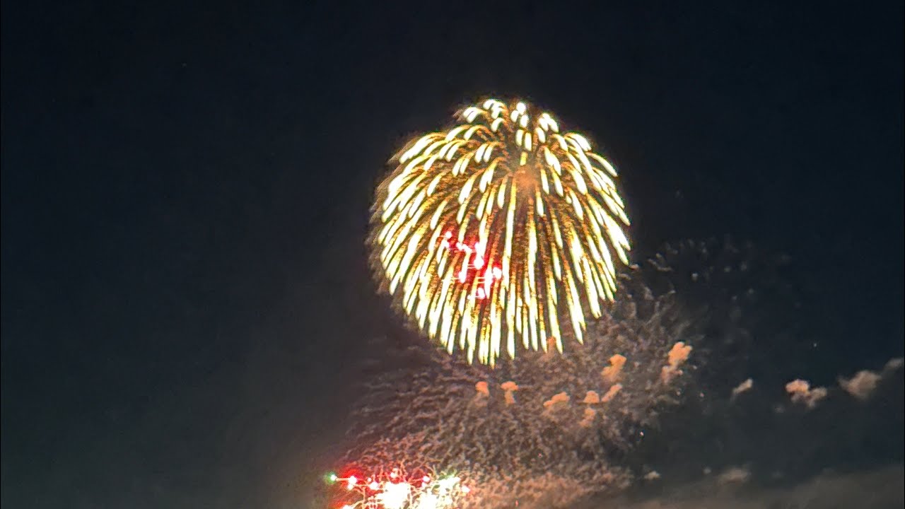 New Brighton fireworks with Skyler - YouTube