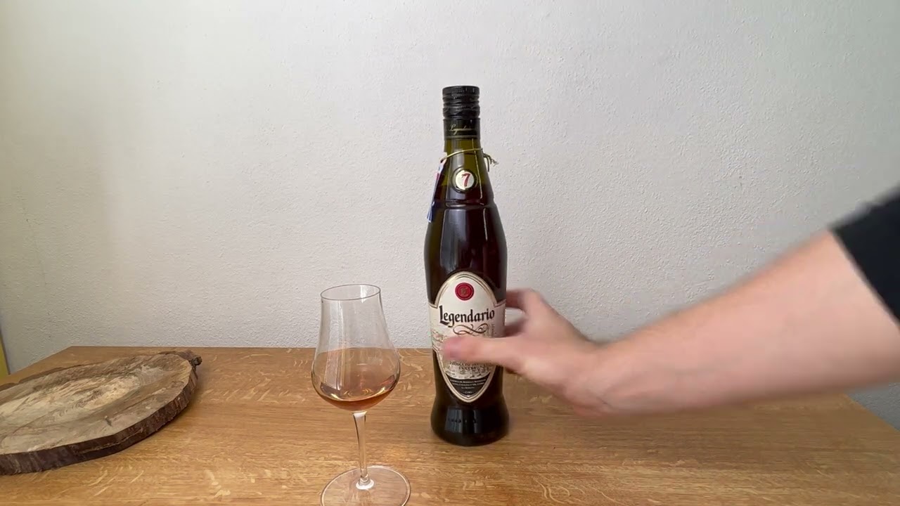 Legendario Elixir de Cuba - sladký rumový elixir - YouTube