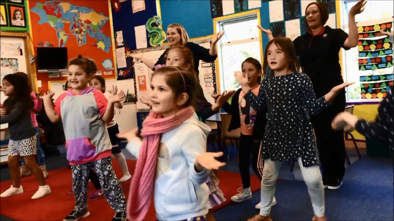 Kids World @ Kamo Primary School - YouTube