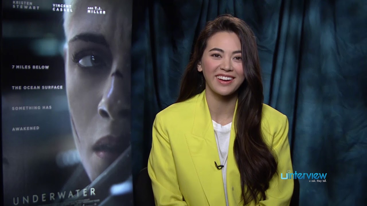 Jessica Henwick Bio: How She First Got Into Acting - YouTube