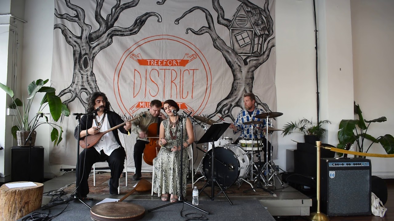 Tora'dan "Men mesto to divane" - YouTube