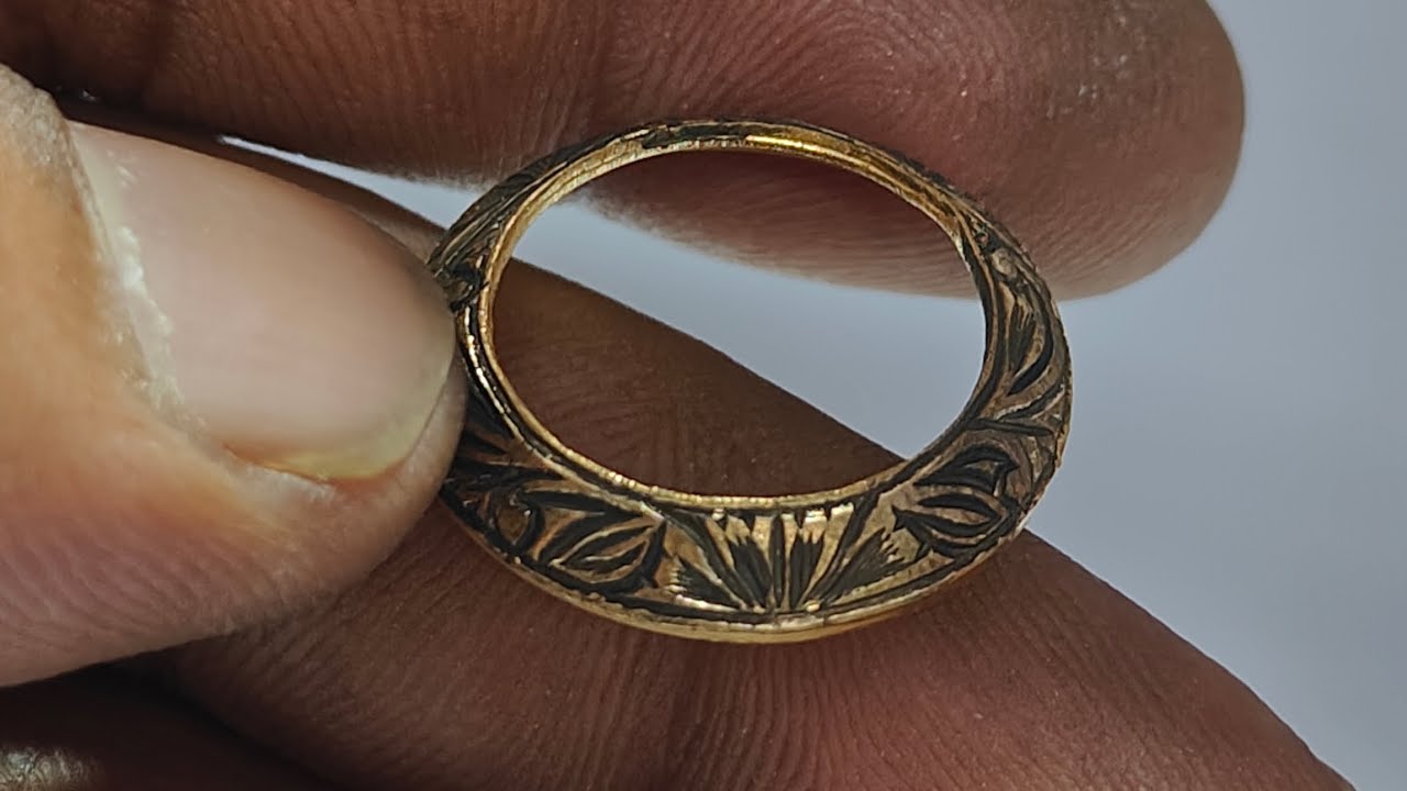 Gold jewellery design Gold jewellery hand design gold graping - YouTube