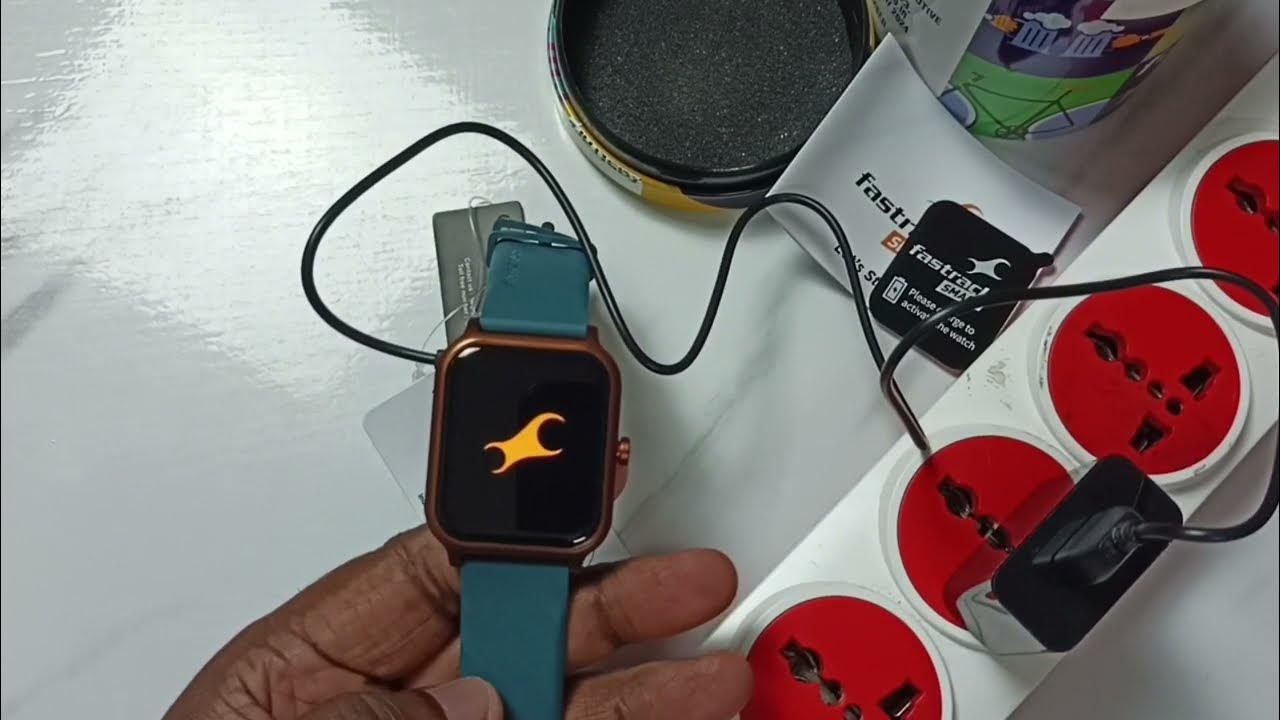 How to Charge Fastrack Revoltt FS1 Smart Watch - YouTube