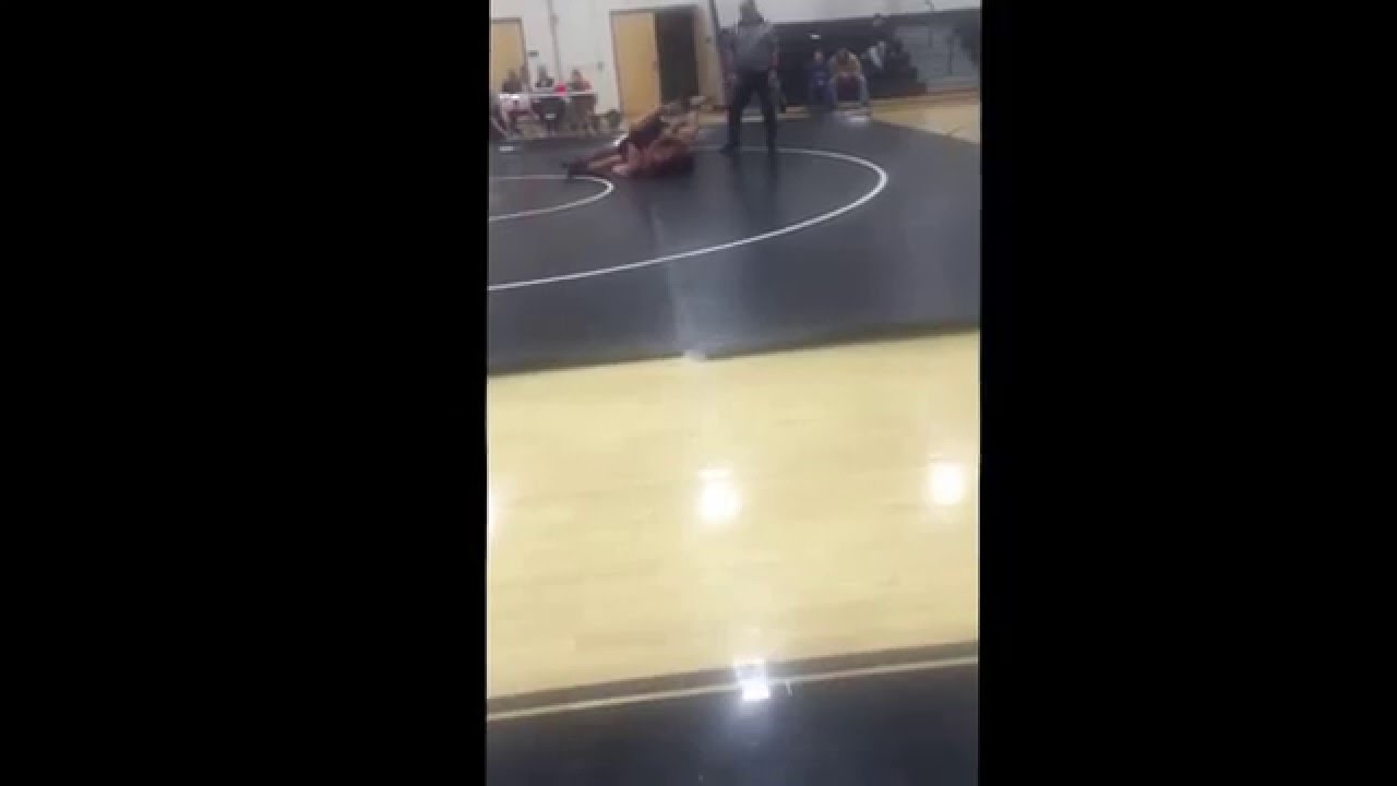 Dimitri Wrestling 8th Grade at Swarthmore. - YouTube