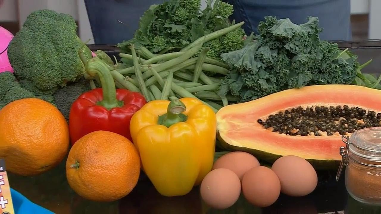 Eating these foods can help protect you against UV rays - YouTube