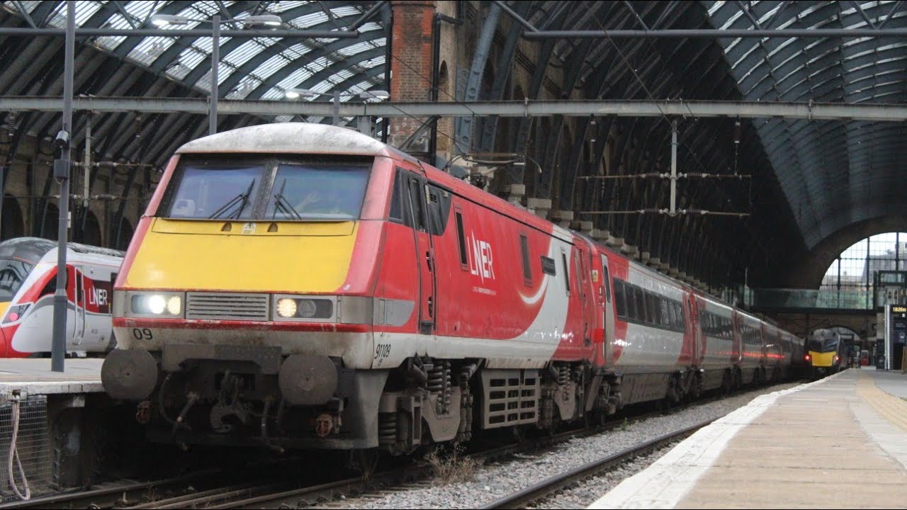 LNER Class 91109 & MK4 DVT 82225 Departing London Kings Cross for ...