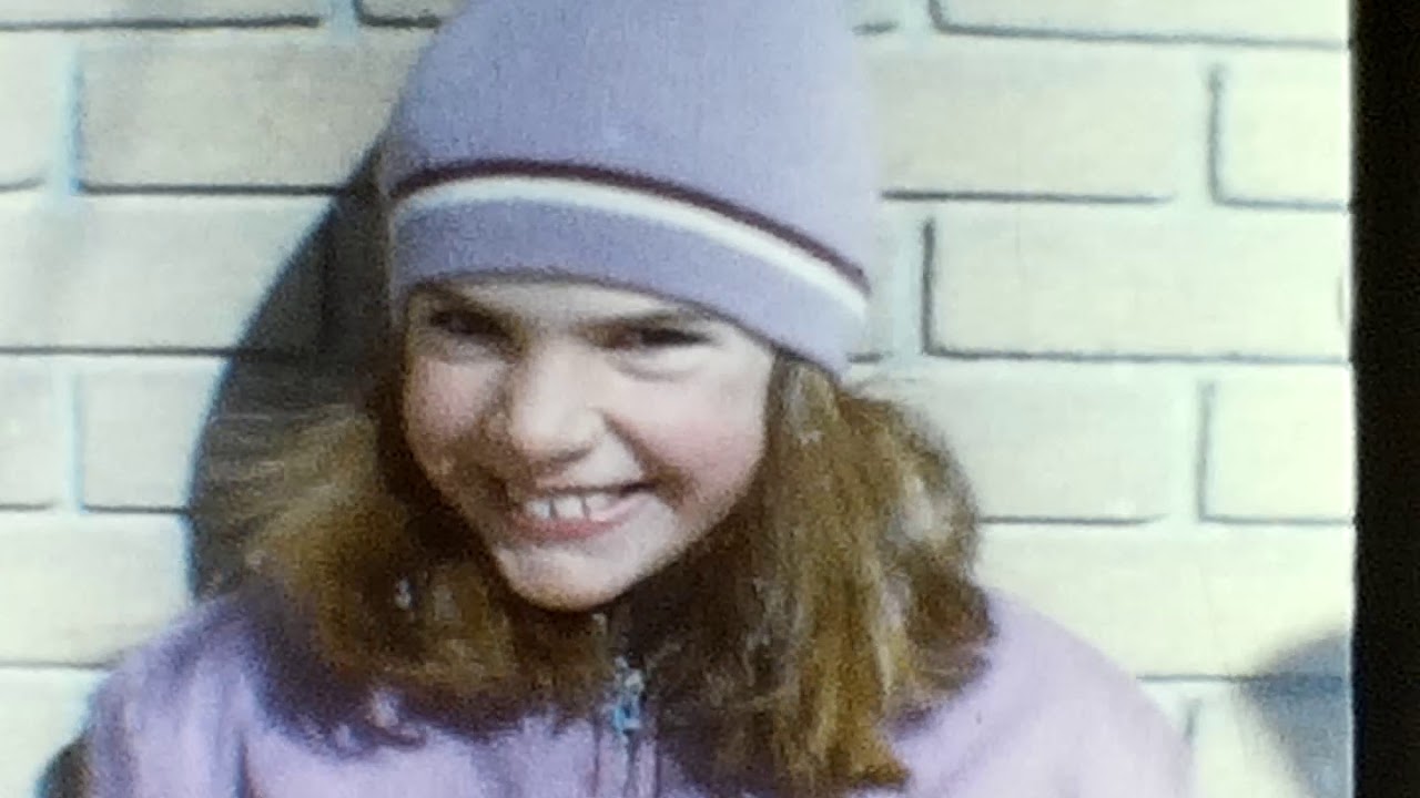 Maria & Manon first communion Part 2 - YouTube