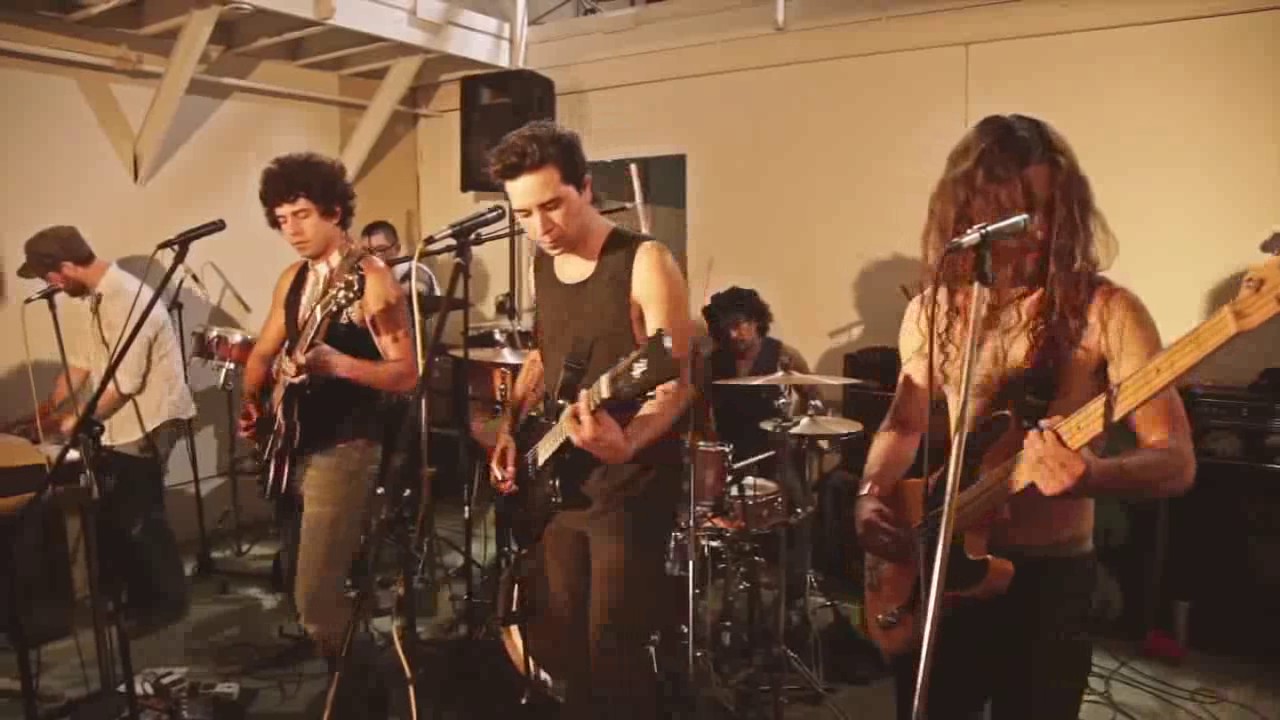 Chicha Dust Patricia HD1 - YouTube