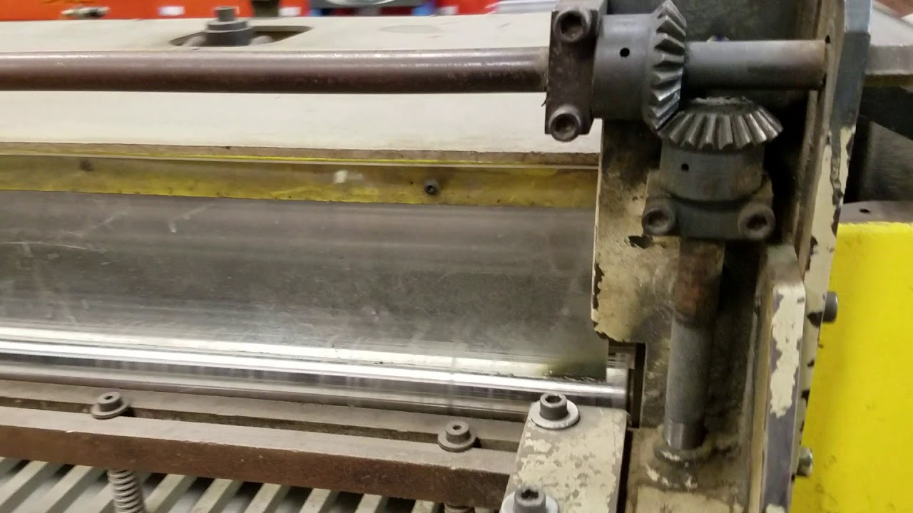 AM16195 Polyline Spati 36~ Filter Pleater Machine V1 - YouTube