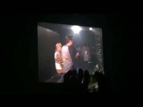 170912 [LIVE CONCERT] The Chainsmokers X BTS - Closer [FANCAM2]