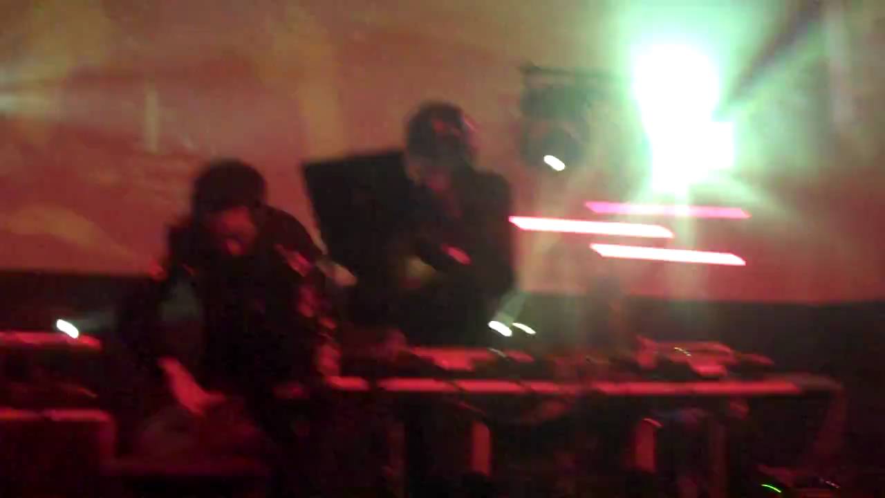 Mindelixir @ Benga June 16, 2009 - YouTube
