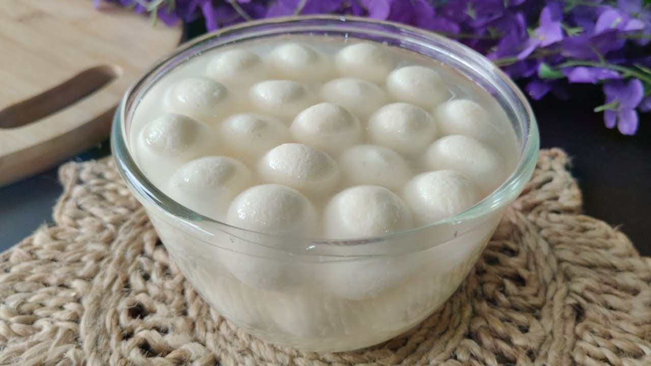 Kolkata Special Rasgulla Recipe | Bengali Spongy Rasgulla | How to Make ...