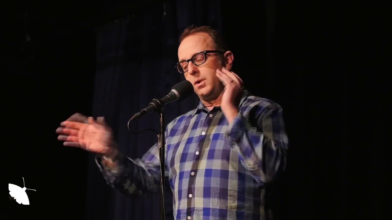 Sam Blackman - Moth StorySLAM Boston - March 13, 2018 - "Caught" - YouTube