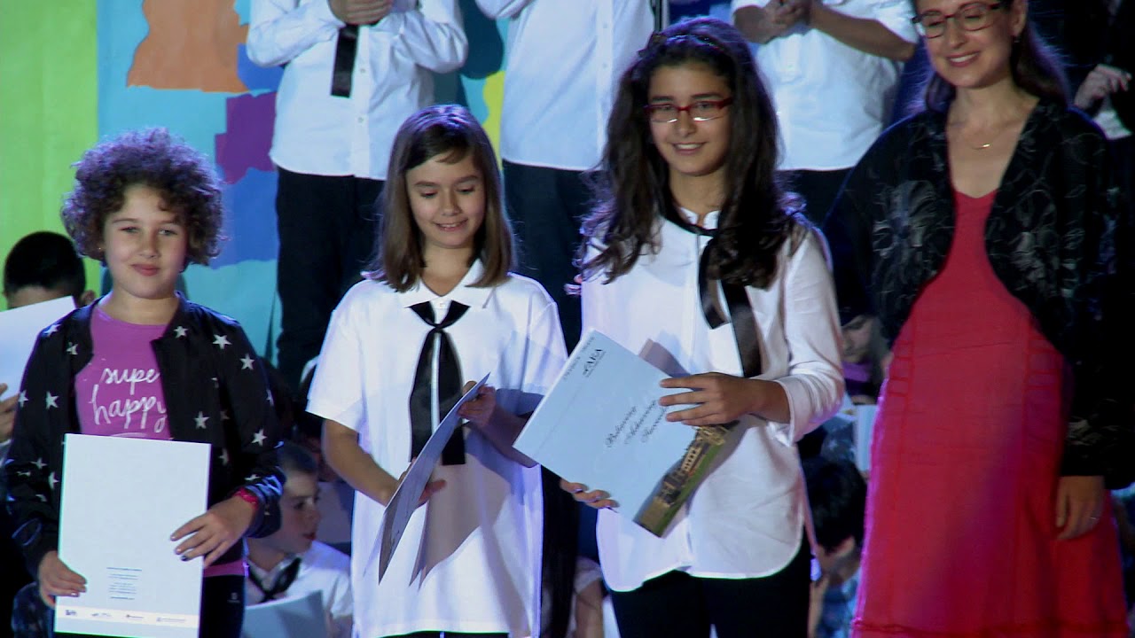 AEA Graduation Ceremony 2016 - YouTube