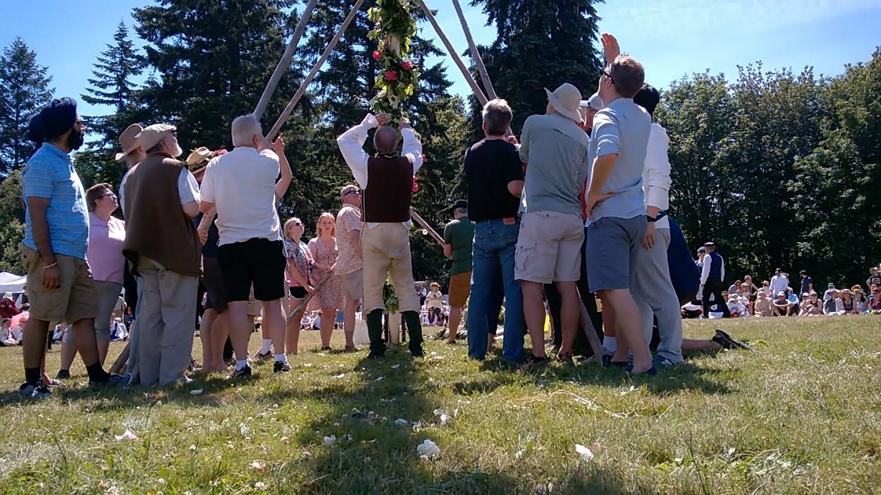 Pole Raising 2018 Part 1 - YouTube