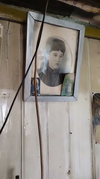 НЕДАВНО ЗАБРОШЕННАЯ ДЕРЕВНЯ В ЛЕСУ. ВСЁ БРОШЕНО! ДОМ ПОСЛЕДНЕГО ЖИТЕЛЯ ...