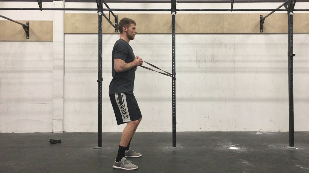 Banded Pallof Press - YouTube