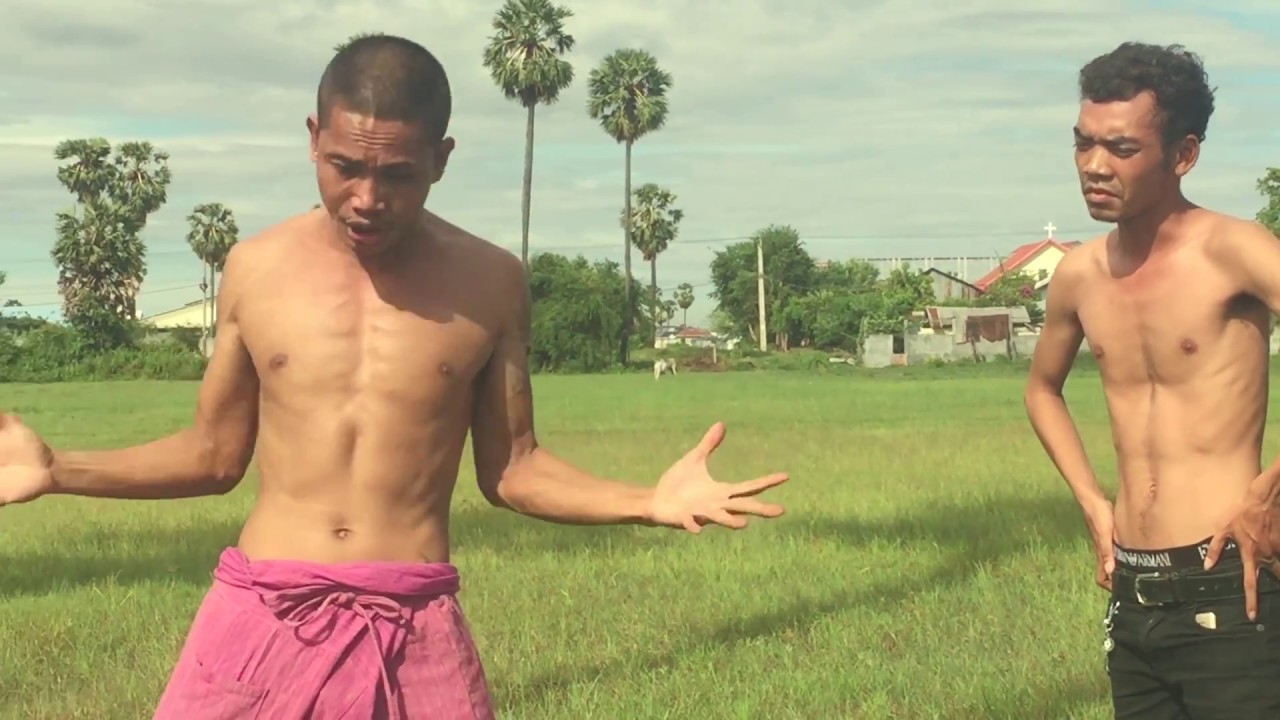 ក្បាច់គុណបុរាណខ្មែរ Kbach Kun Boran Khmer by Nen Tum - YouTube