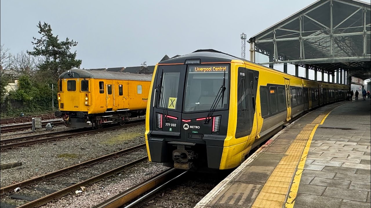 Colas / HNRail 37425 on test train duties + a couple of services at ...