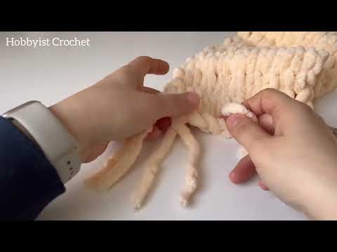How to Make Loop Yarn Scarf Fringe Tutorial / Loop Yarn Scarf