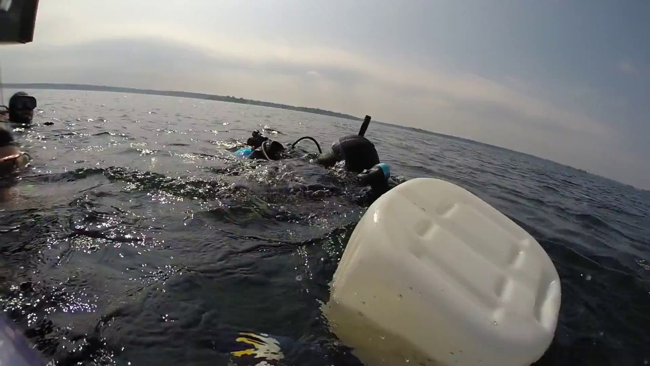 Shipwreck of the Keystorm, St Lawrence River - YouTube