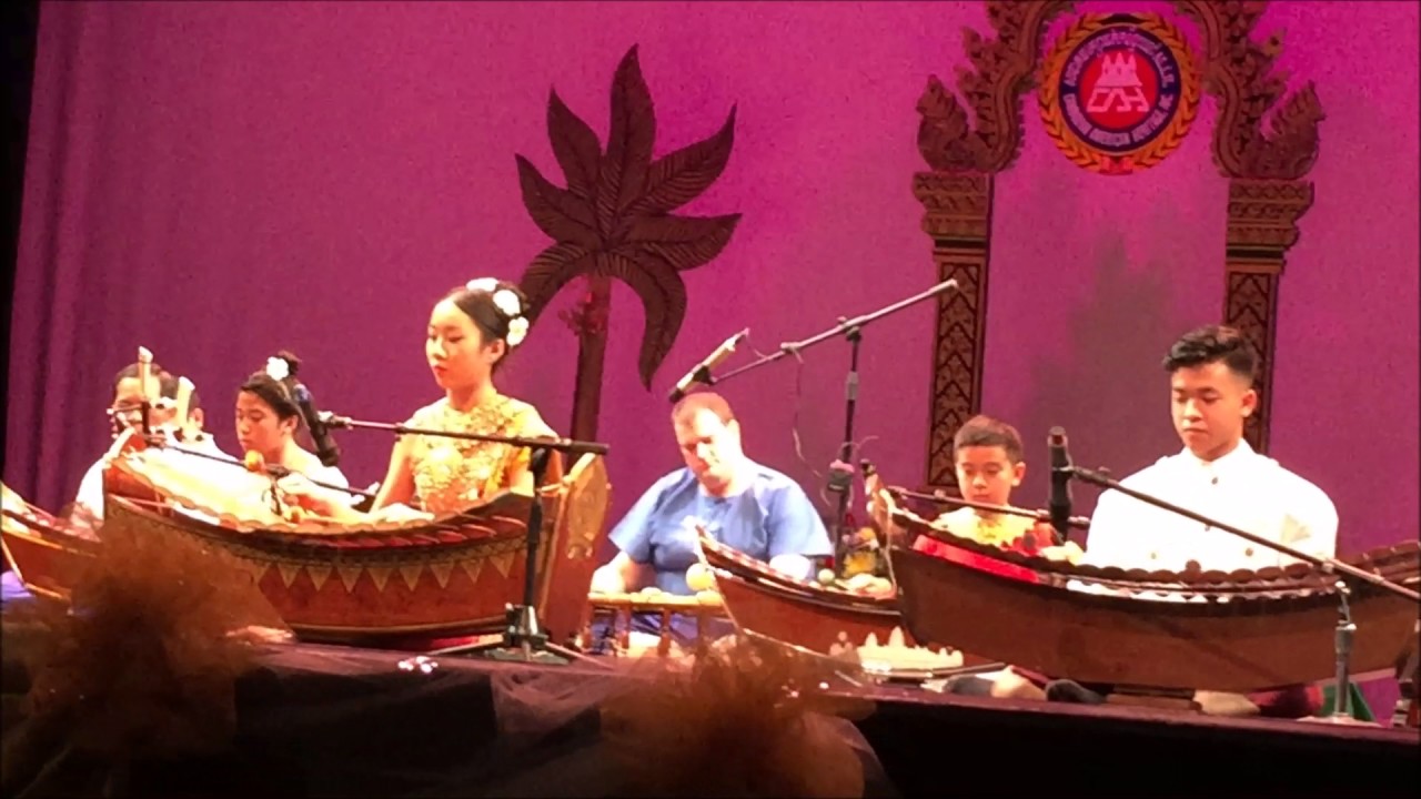 Pleng Khmer by Cambodian-American Heritage, Inc - YouTube