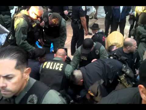 Violent Police at Occupy Riverside - YouTube