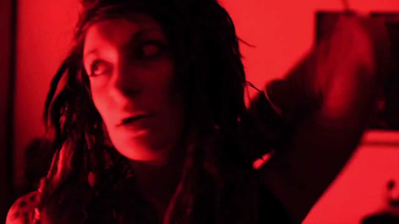 Sheisty Khrist - Statue - YouTube