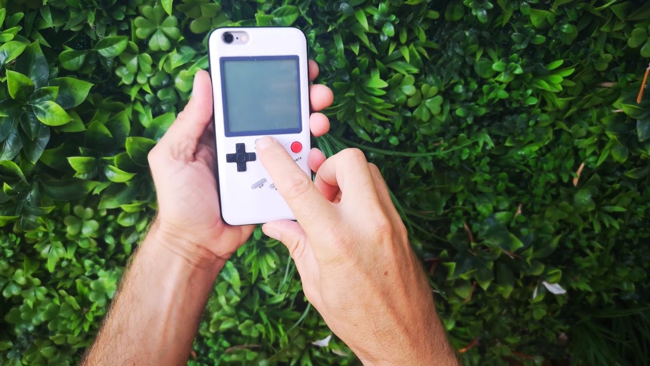 Plus qu'une simple coque pour iPhone, une véritable console Rétro ...