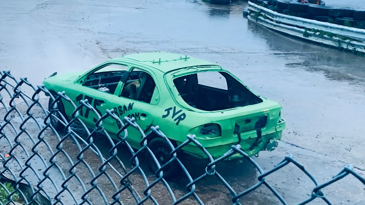 Angmering Oval Raceway Lady Banger Last Ever Meeting 27/11/22 - YouTube