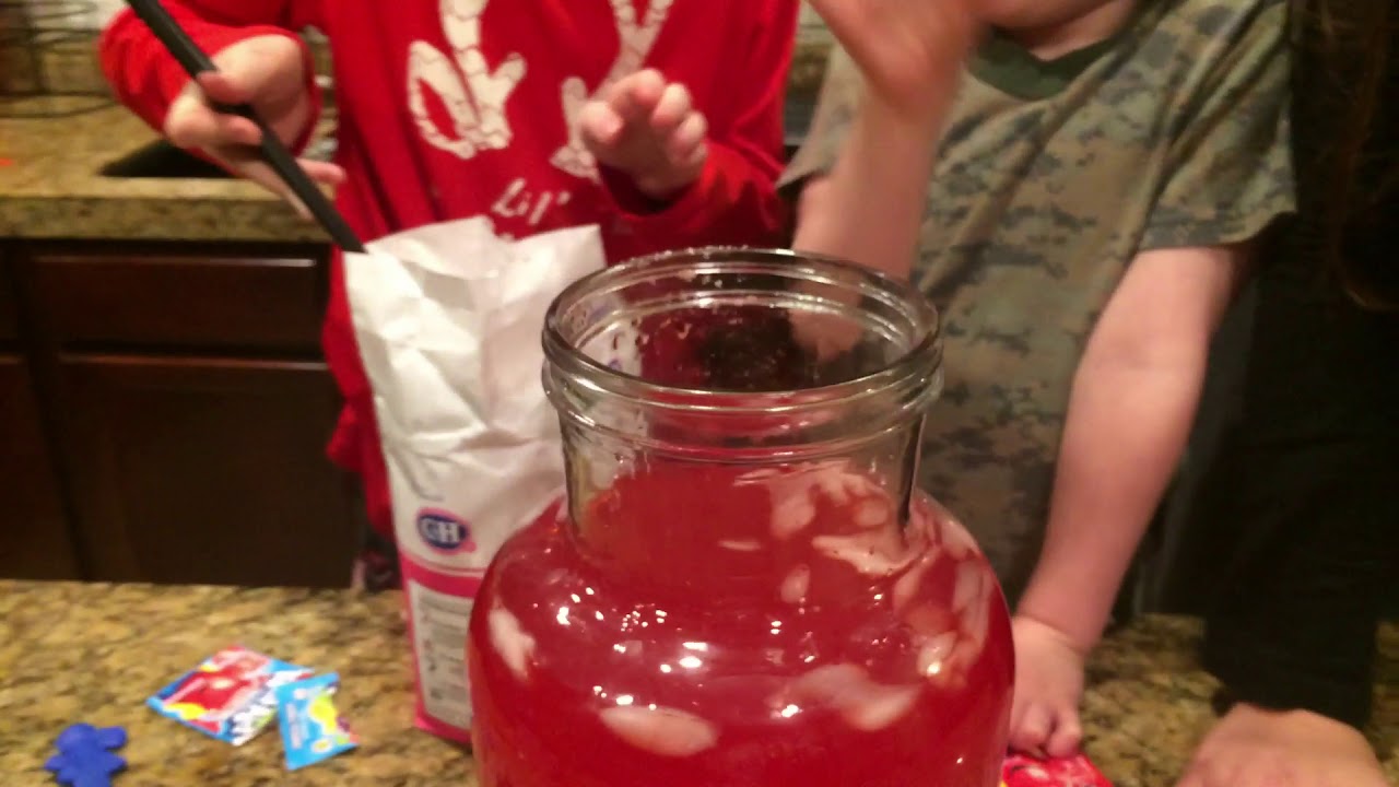 MAKING KOOL-aid pt 2 - YouTube