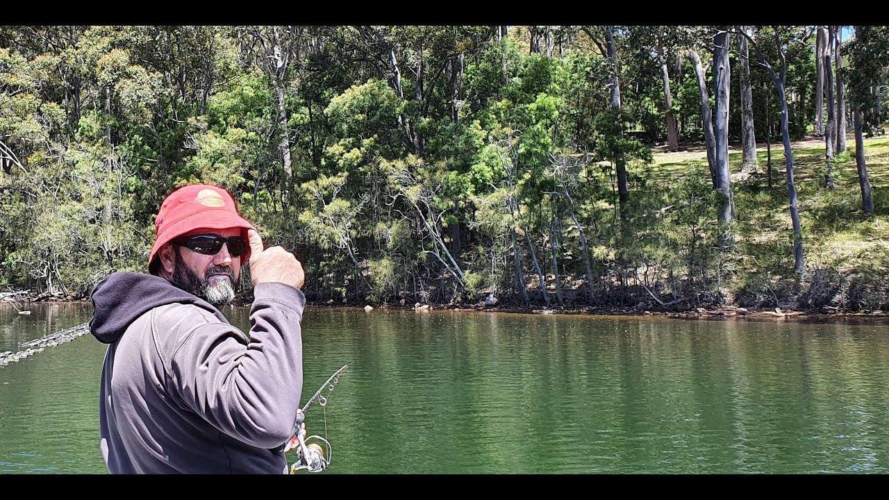 Narooma Fishing Adventure Day 2 - Wagonga inlet. What damage? - YouTube