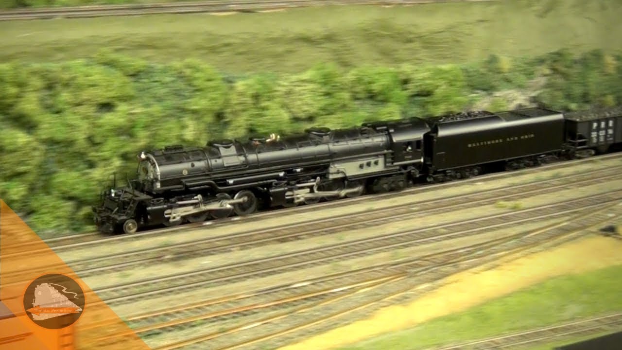 Model Trains at RSME Open House - YouTube