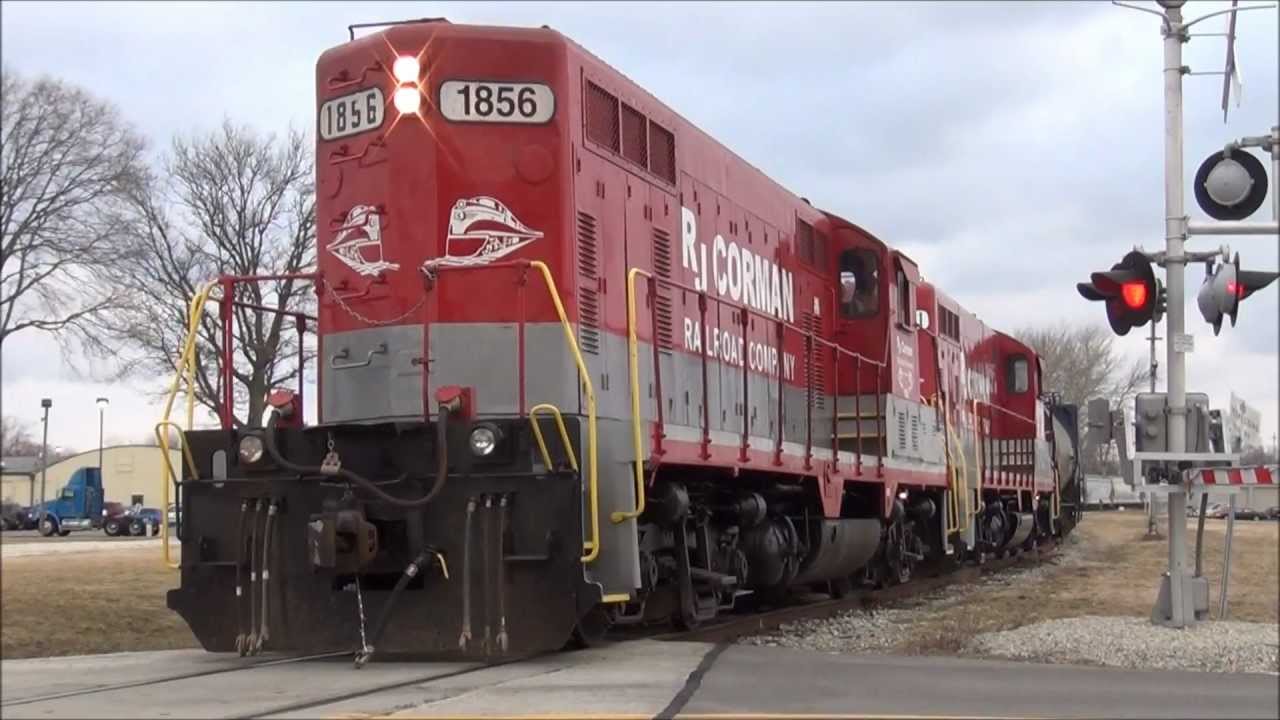 RS5T Horn Blasts and 567 EMD Locomotive Power This Is The RJ Corman ...