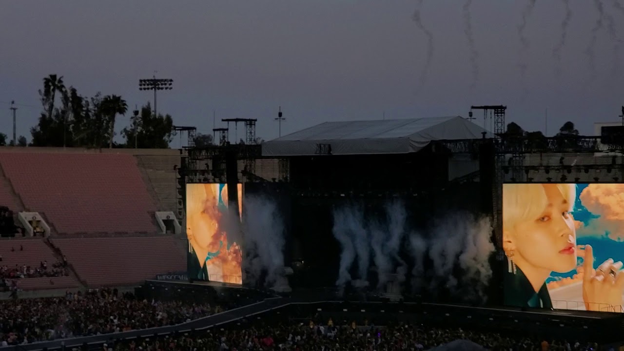 BTS Speak Yourself Concert Opening VCR (050419 Rose Bowl LA Day 1 ...