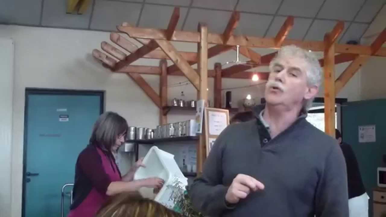 Alan Pierre à Brasparts chante "je suis l'amant malheureux" - YouTube